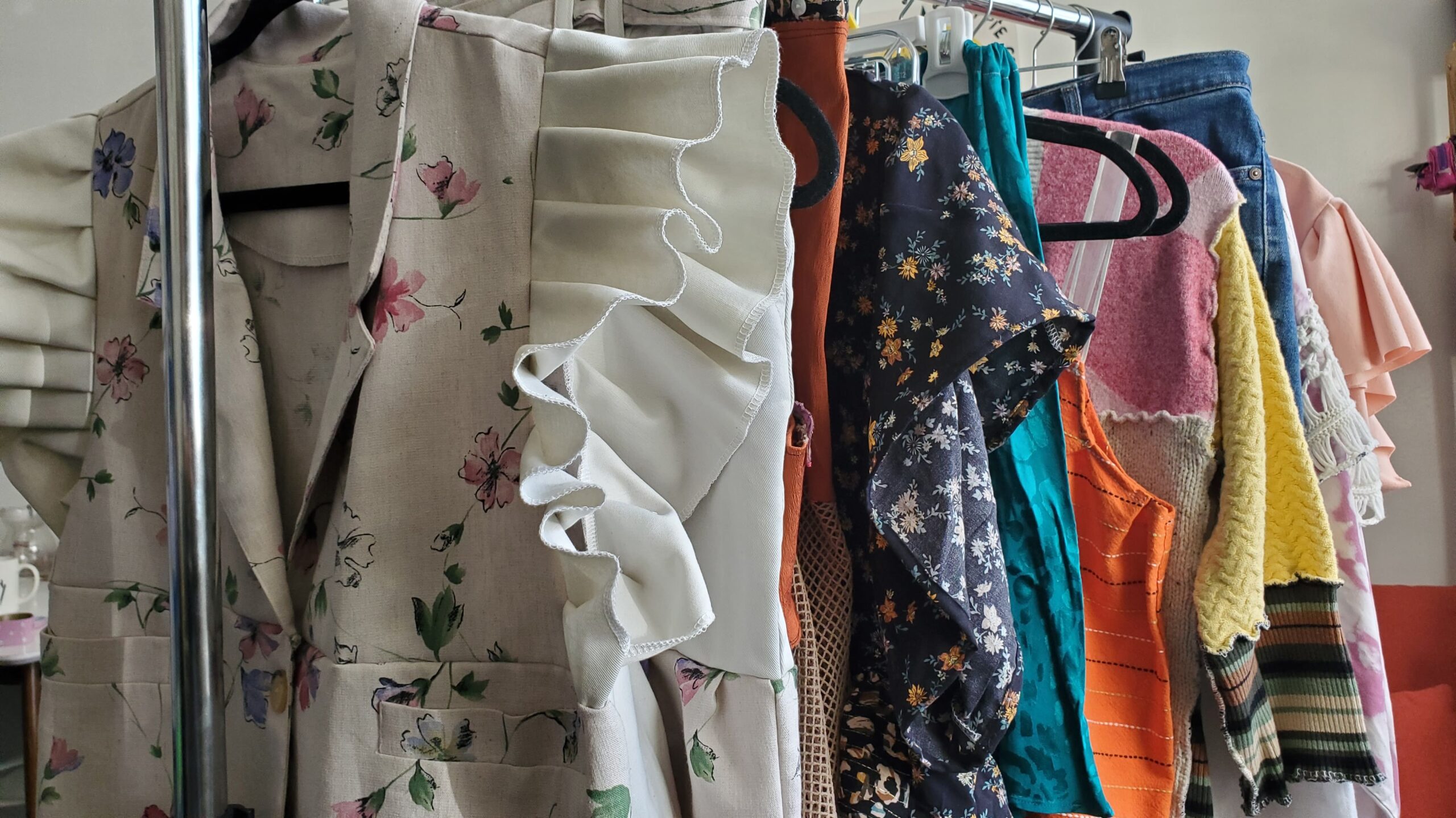 UPCYCLE & REPURPOSE - HIPPIE CROW HUB